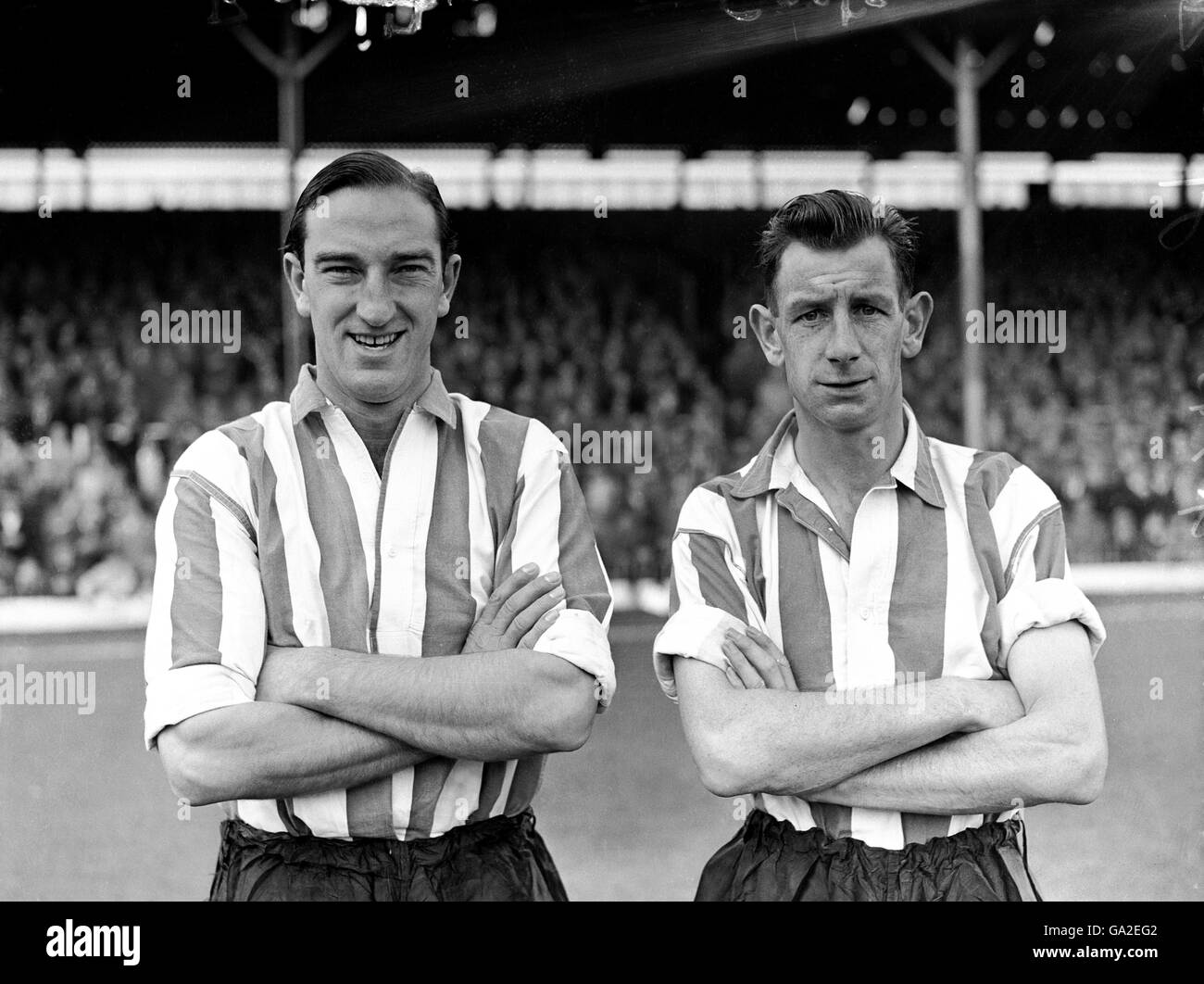 Ken coote brentford hi-res stock photography and images - Alamy