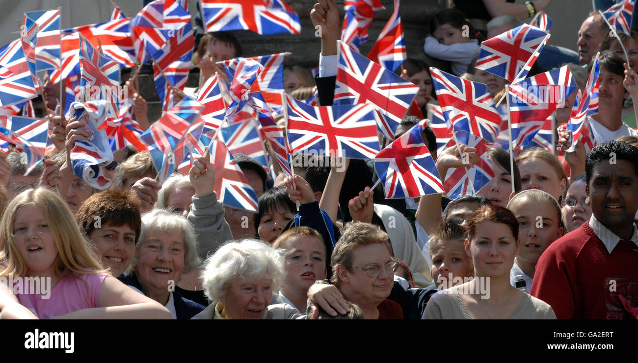 Quintessentially_english hi-res stock photography and images - Alamy