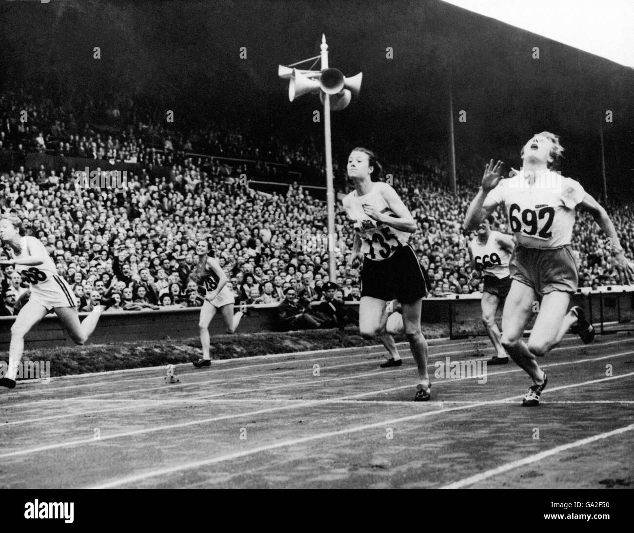 1948 olympics photo finish hi-res stock photography and images - Alamy