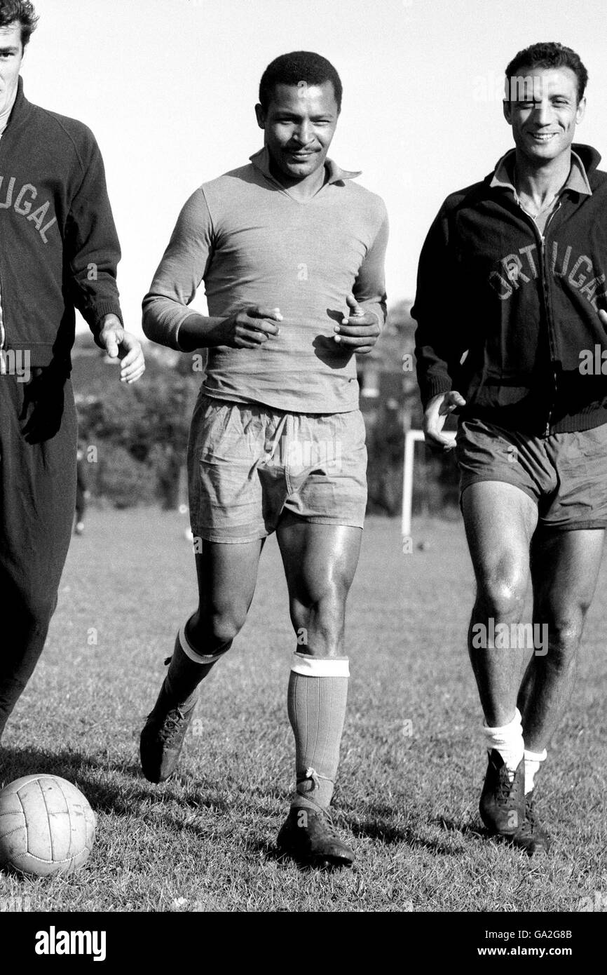 World cup 1962 england hi-res stock photography and images - Alamy