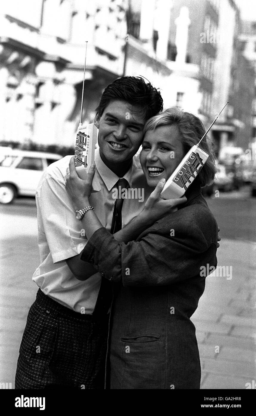 Phillip schofield and sarah greene Black and White Stock Photos ...