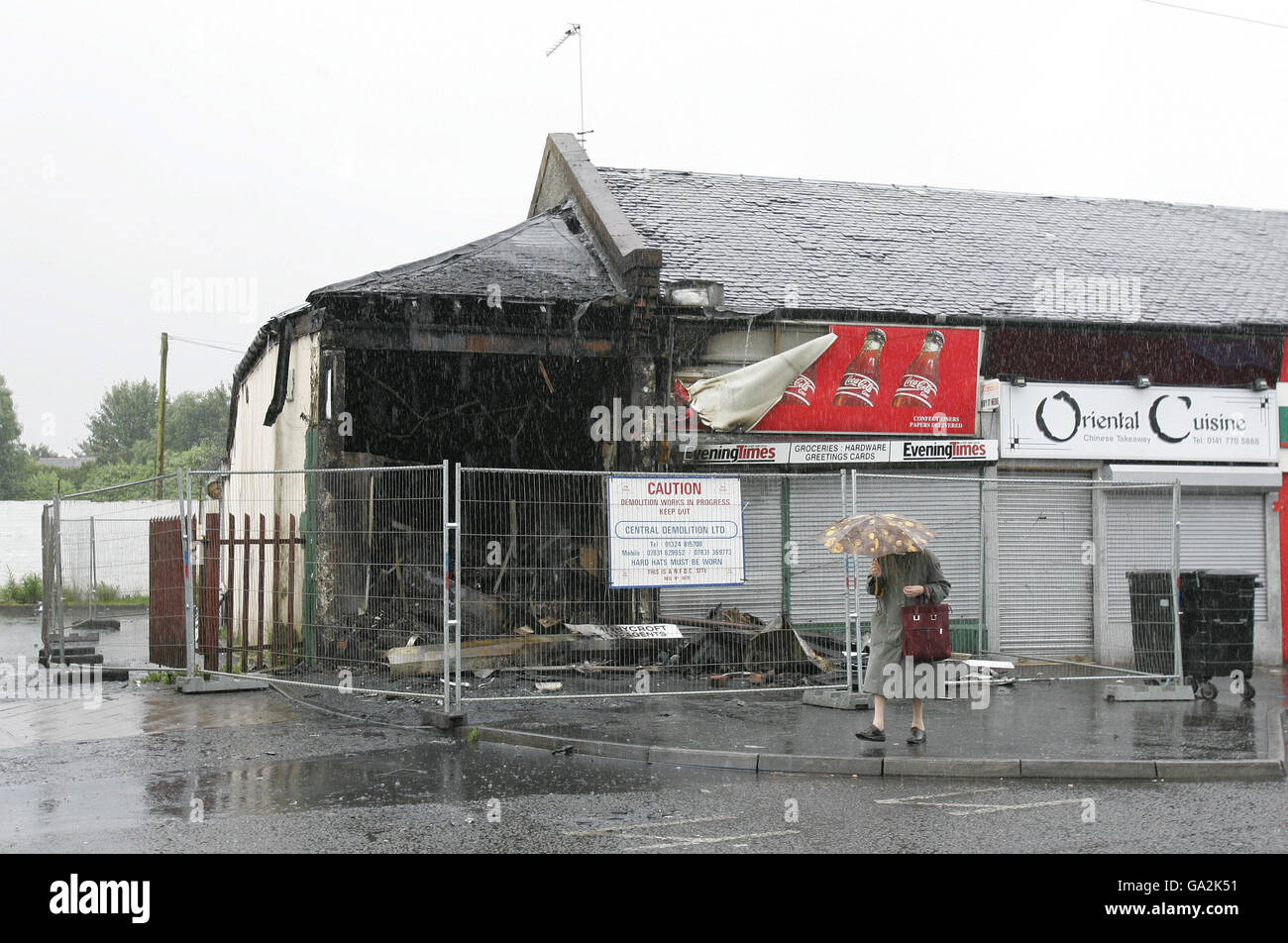 Burnt car scotland hi-res stock photography and images - Alamy