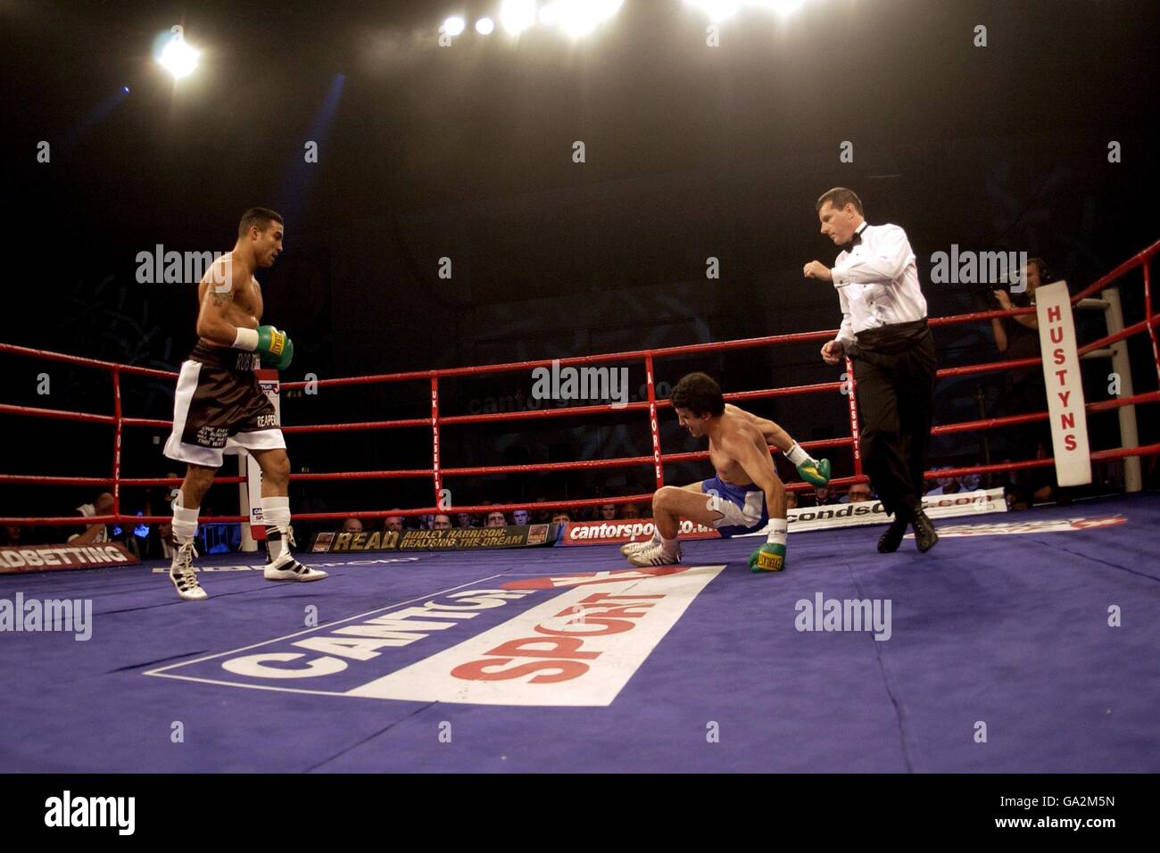 Boxing - WBF World Super Middleweight Title - Robin Reid v Jorge ...