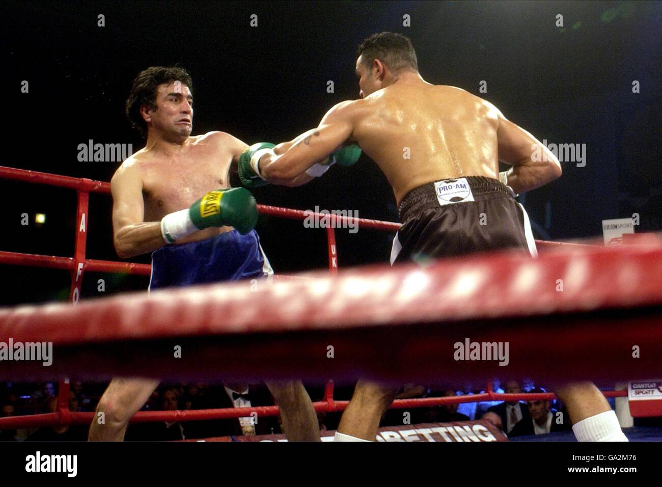 Boxing - WBF World Super Middleweight Title - Robin Reid v Jorge ...