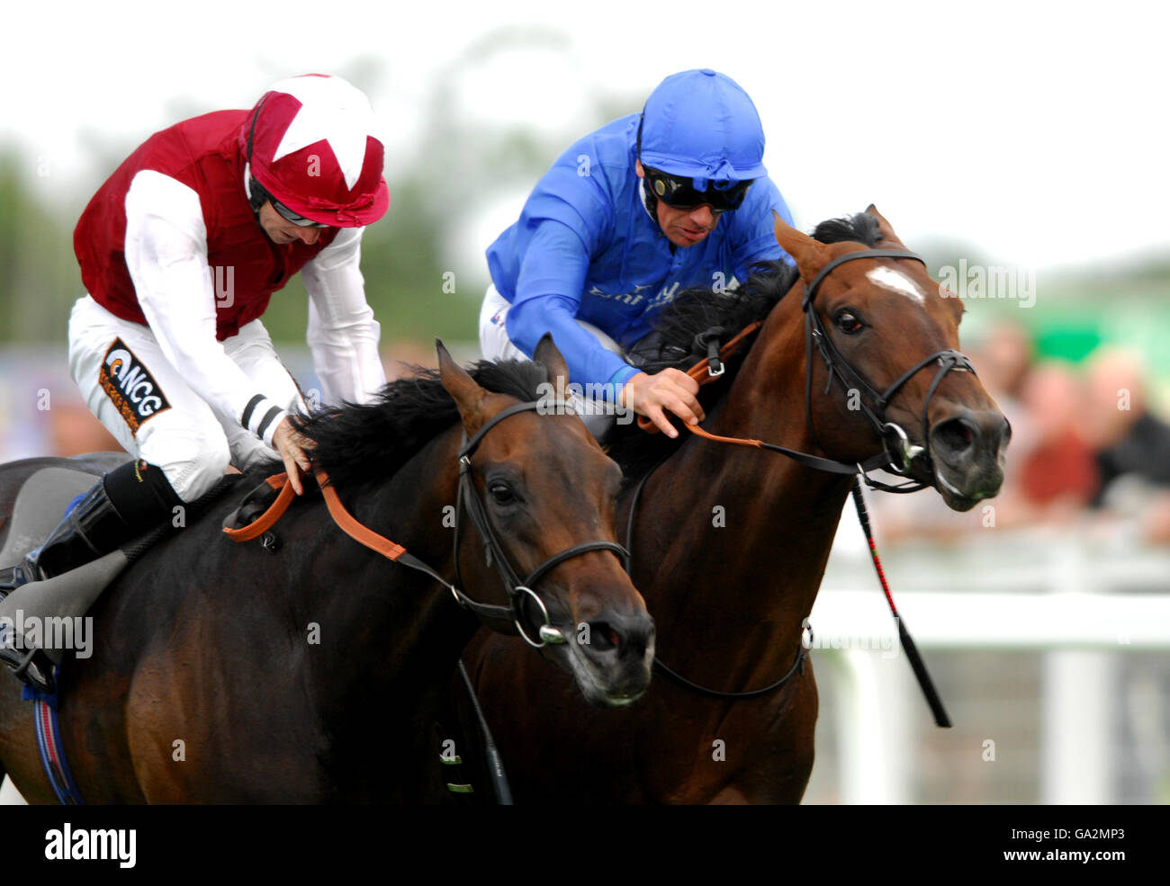 Horse Racing - Property Ladies Day - Sandown Park Racecourse. Harland ...