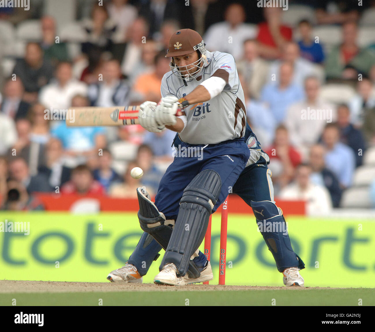 Cricket kent 2007 twenty 20 cup hi-res stock photography and images - Alamy