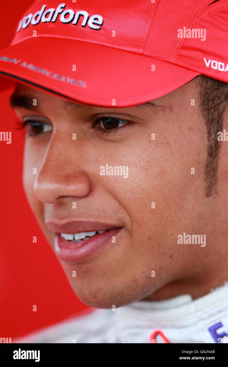 Hamilton Young's Instagram, Twitter & Facebook on IDCrawl