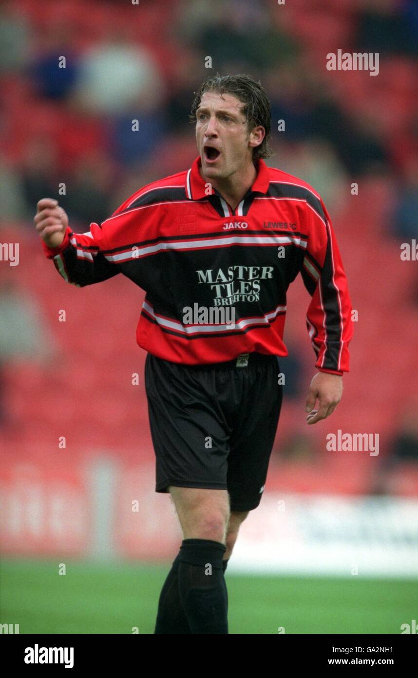 Paul stokes hi-res stock photography and images - Alamy