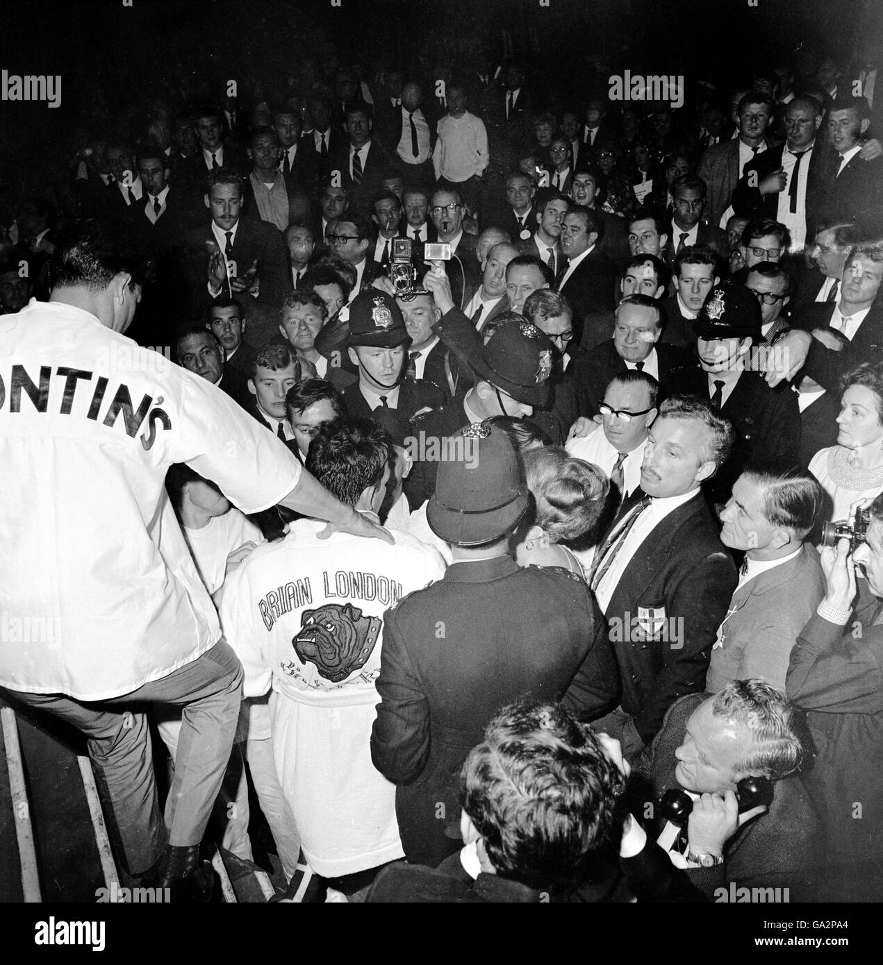 Boxing - World Heavyweight Championship - Muhammad Ali v Brian London ...