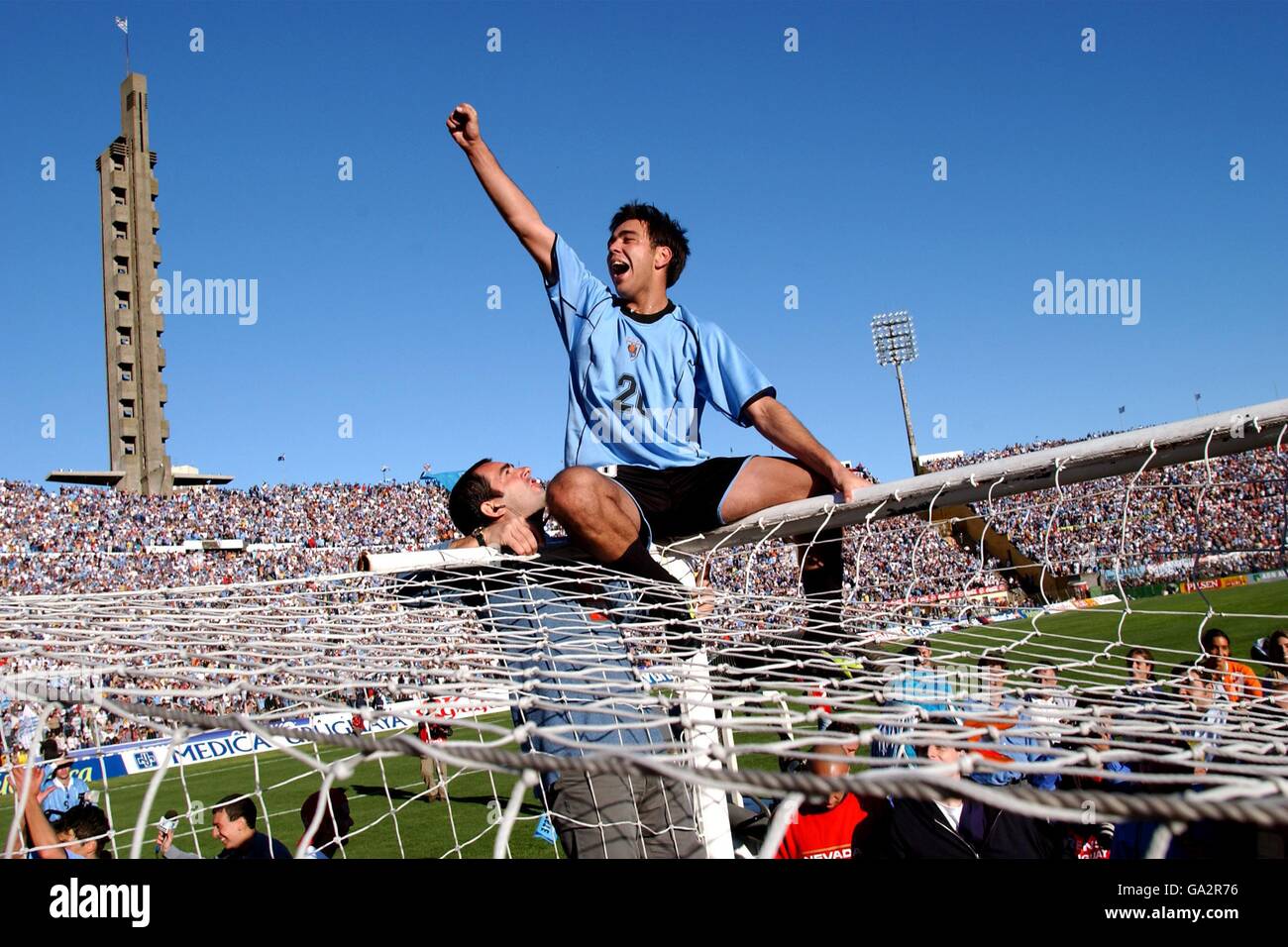 International Soccer - World Cup 2002 South American/Oceania Playoff ...