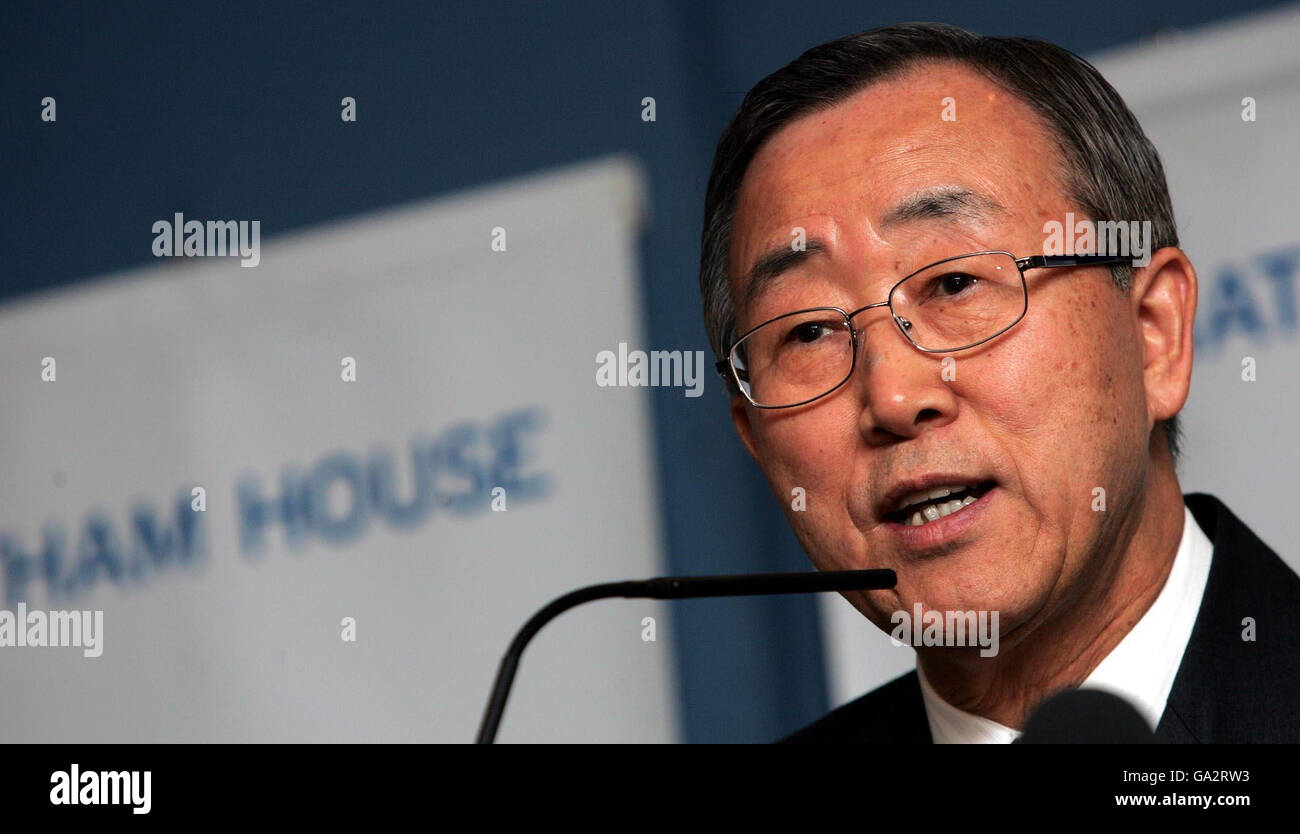 Ban ki moon portrait hi-res stock photography and images - Alamy