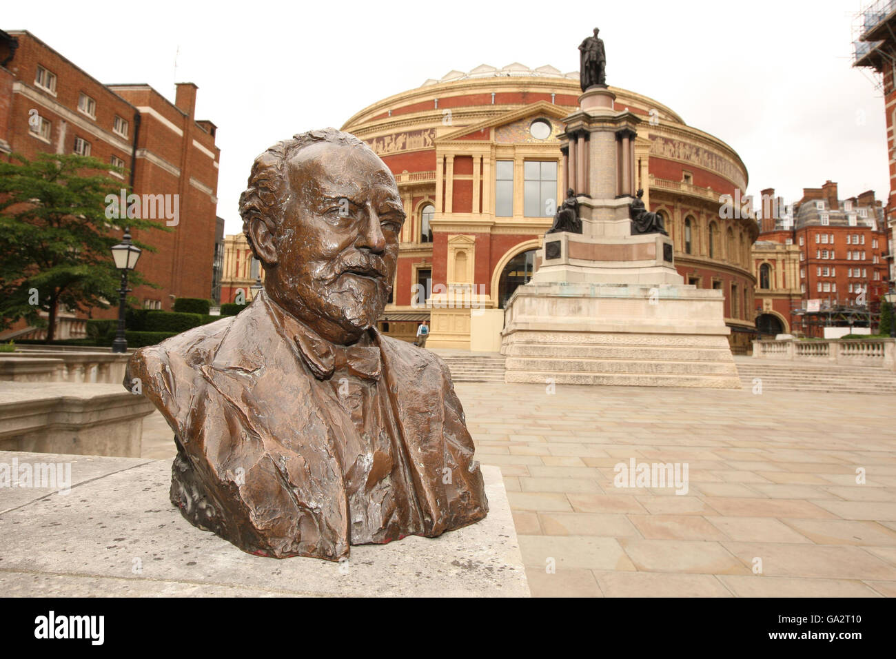 The bust of Proms originator Sir Henry Wood in transit to the Royal ...
