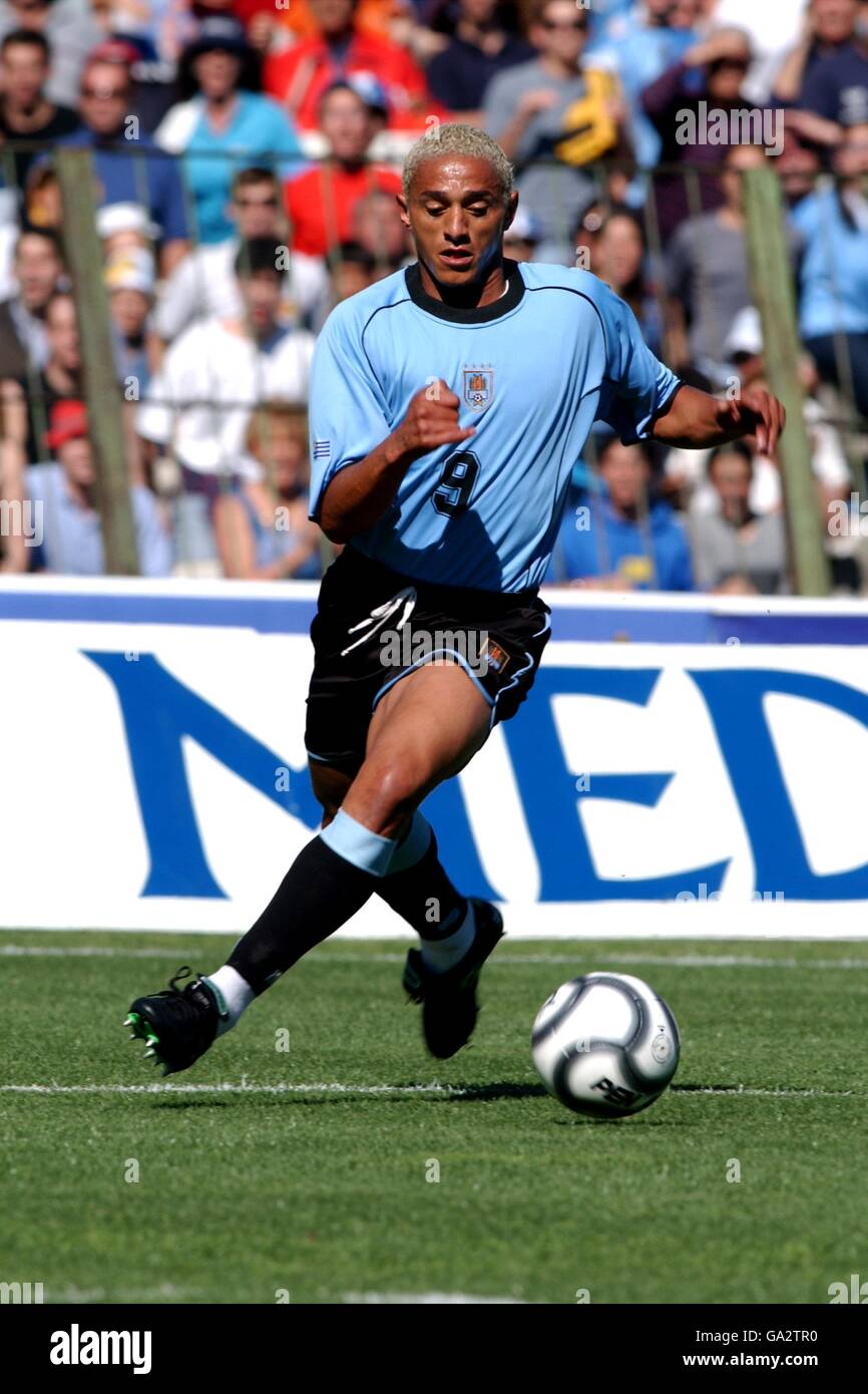 International Soccer - World Cup 2002 South American/Oceania Playoff ...