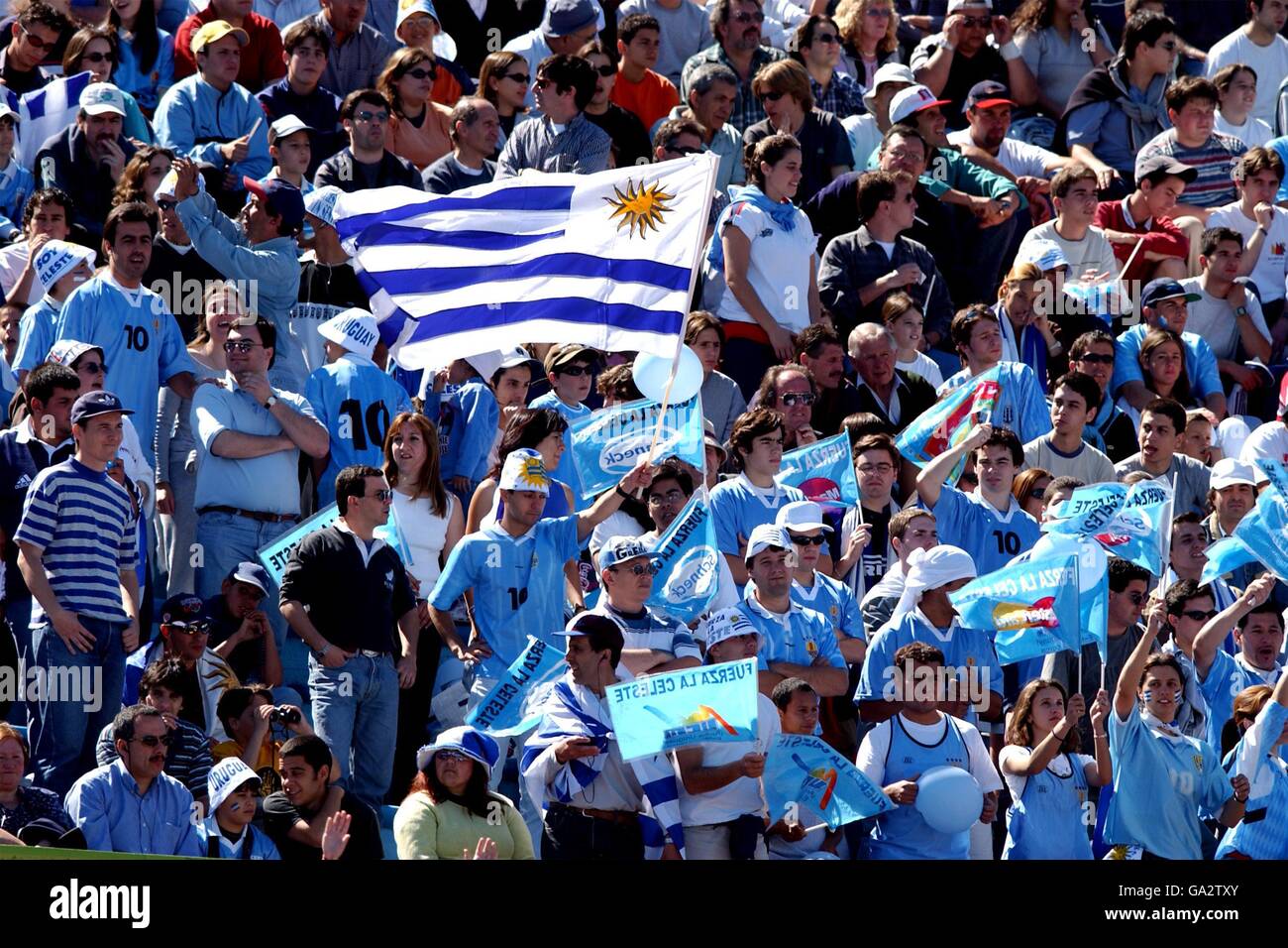 International Soccer - World Cup 2002 South American/Oceania Playoff ...