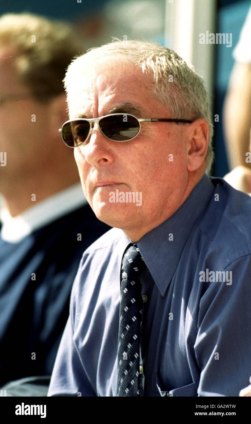 Roy evans hi-res stock photography and images - Alamy