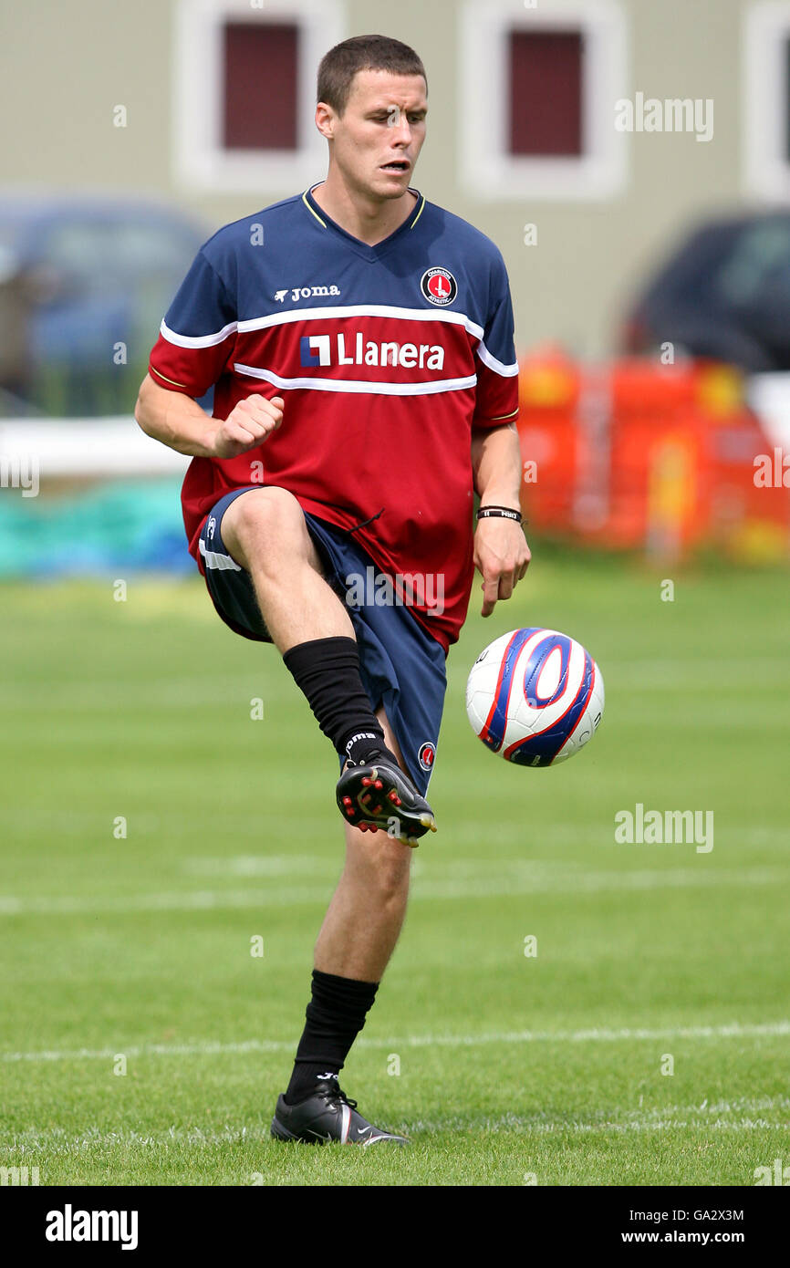 Soccer - Coca-Cola Football League Championship - Charlton Athletic ...