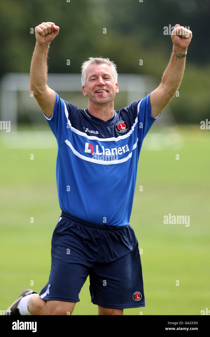 Charlton manager alan pardew hi-res stock photography and images - Alamy