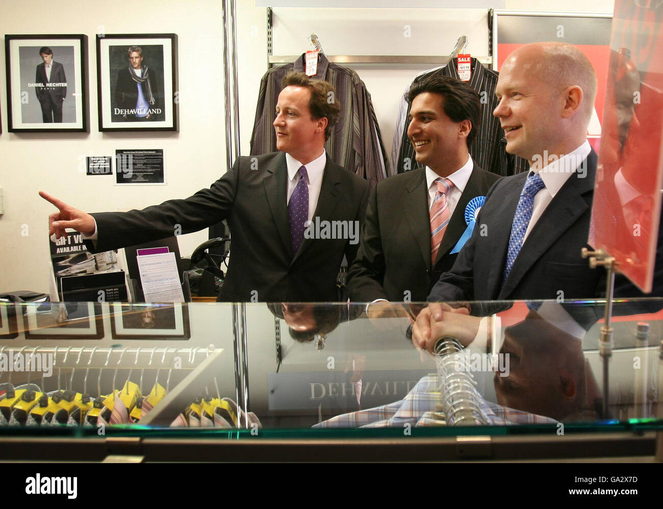 David Cameron campaigns in Ealing Stock Photo - Alamy