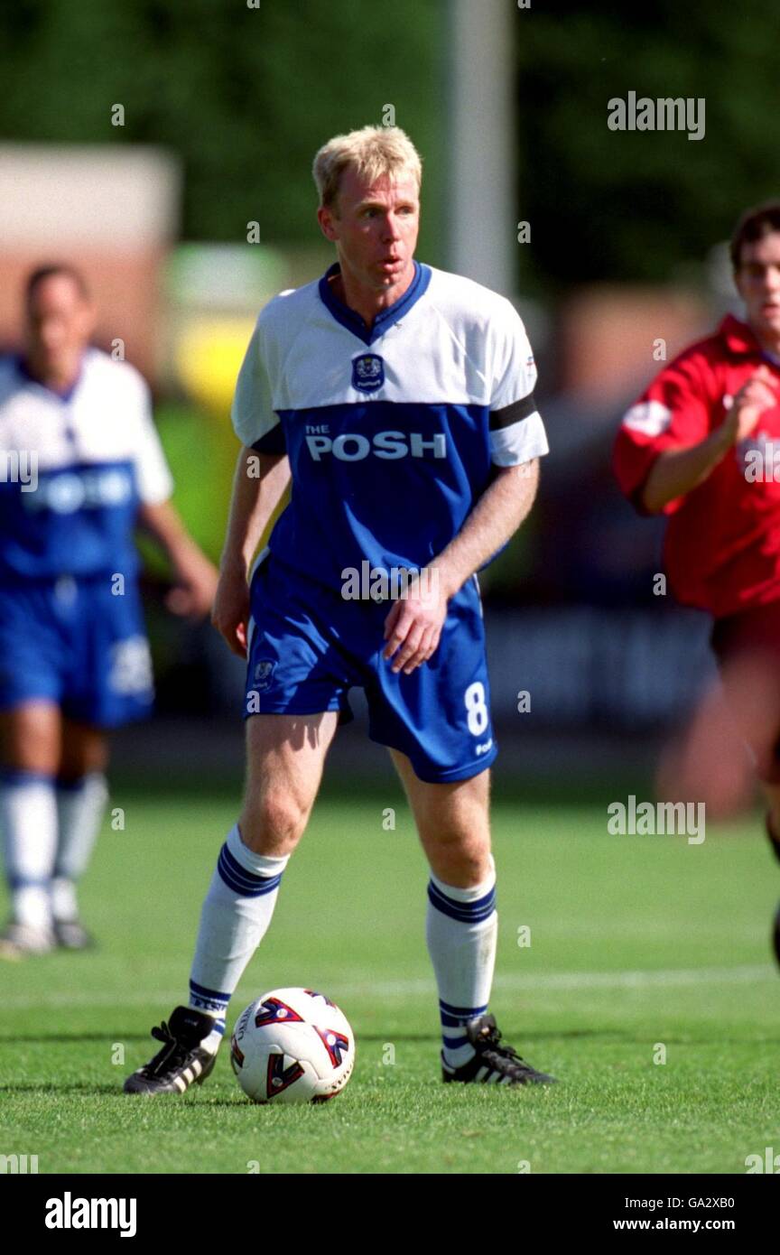 David oldfield hi-res stock photography and images - Alamy