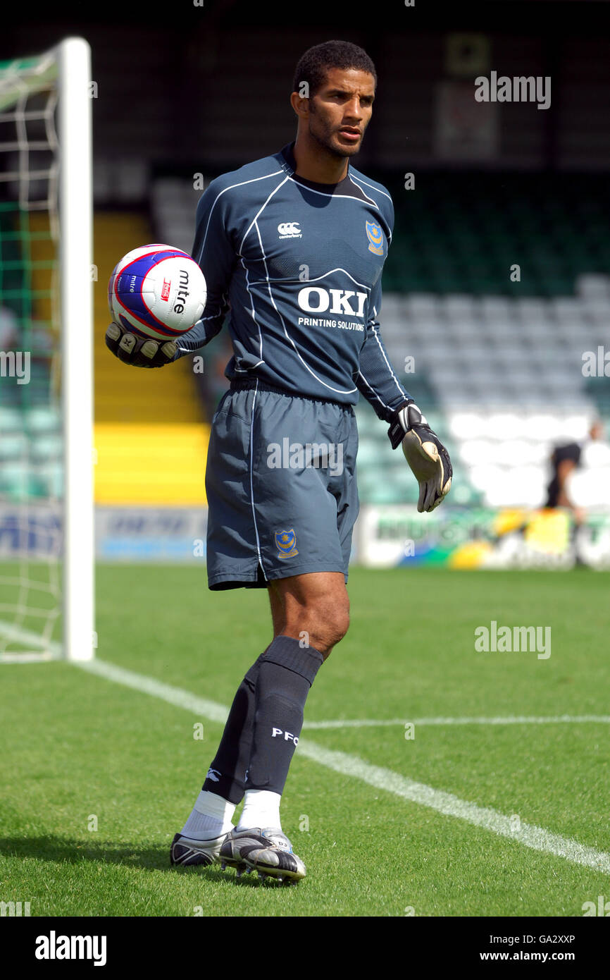 Soccer - Friendly - Yeovil Town v Portsmouth - Huish Park. Portsmouth's ...