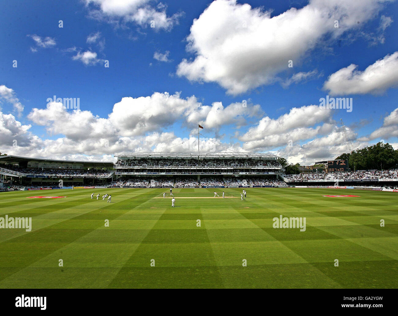 Grandstand lords cricket ground hi-res stock photography and images - Alamy
