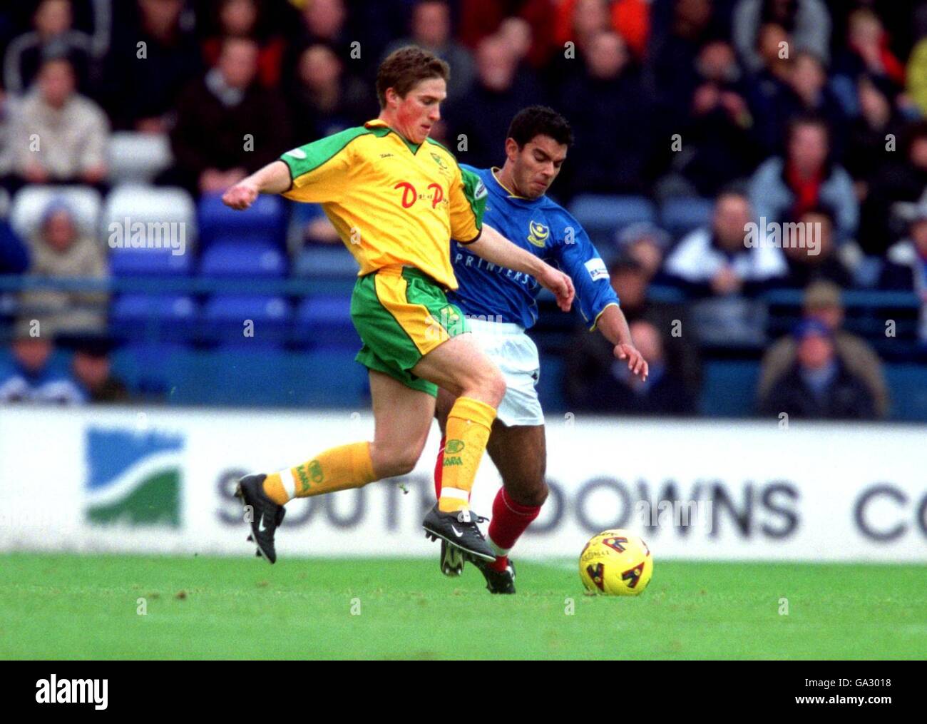 Portsmouths jason crowe hi-res stock photography and images - Alamy