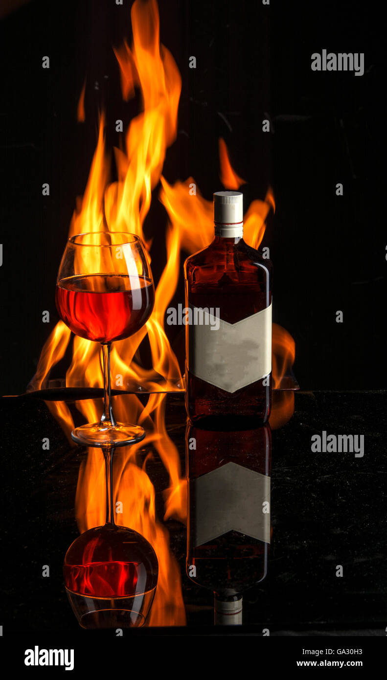 Alcohol fire hi-res stock photography and images - Alamy