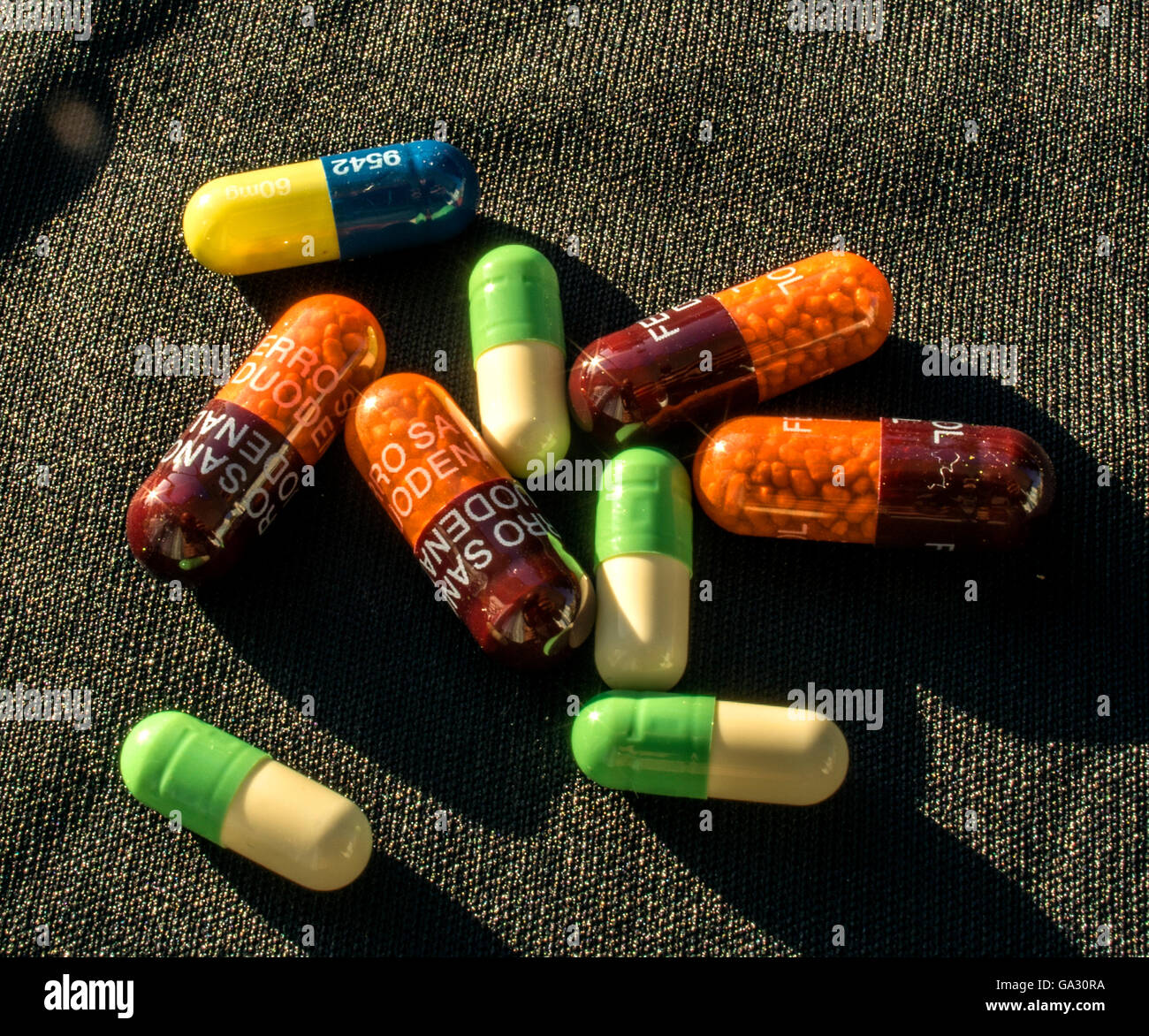 Capsules medical drug concept hi-res stock photography and images - Alamy