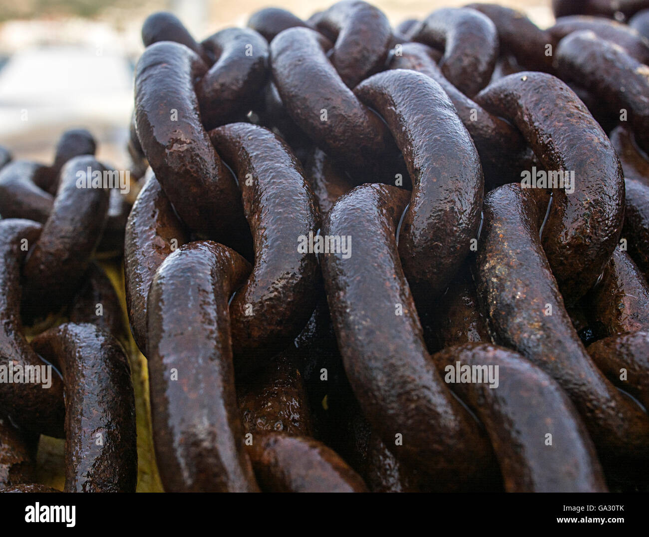 Big anchor chain hi-res stock photography and images - Alamy