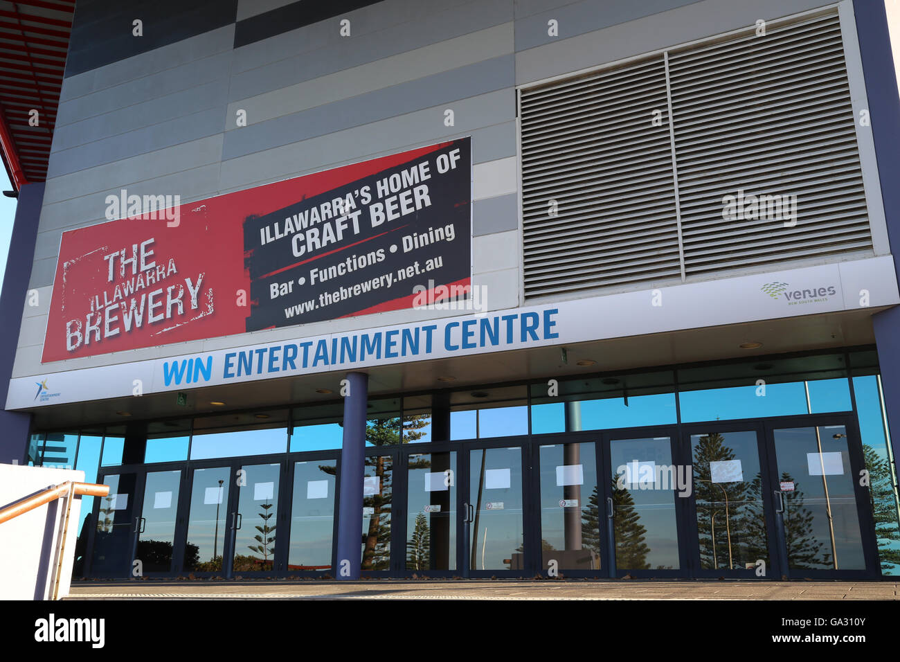 WIN Entertainment Centre in Wollongong Stock Photo - Alamy