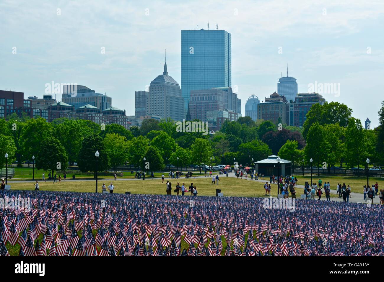 38,000 Memorial Day Flags commemorating the men & women who have gave ...
