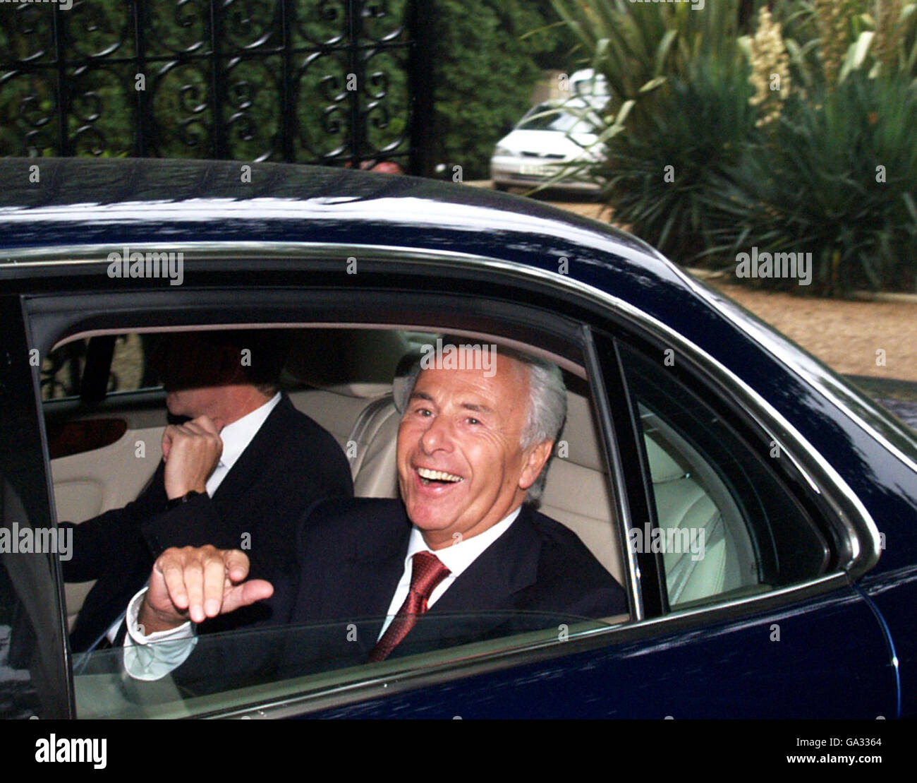 Lord levy leaves home in mill hill hi-res stock photography and images ...