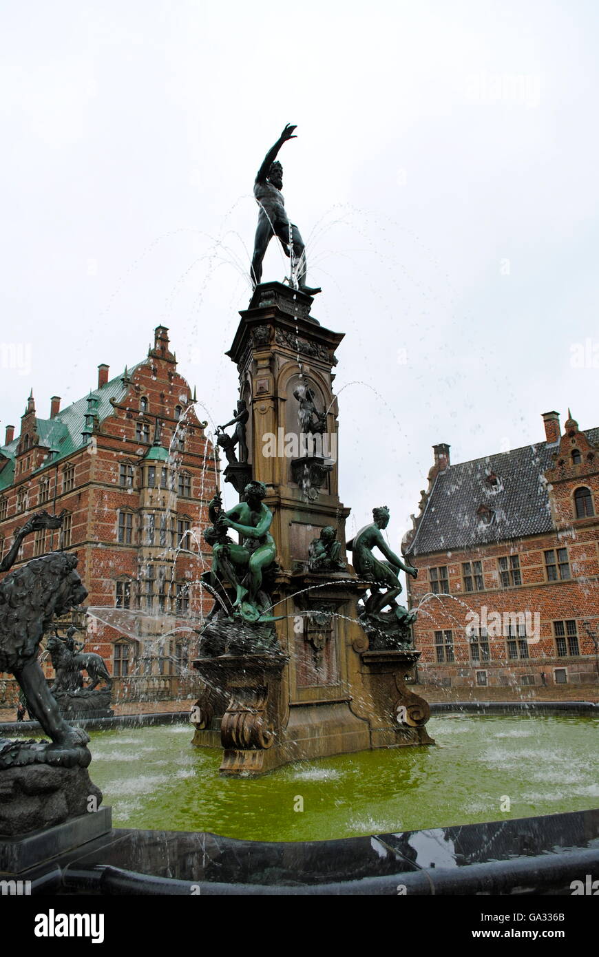 Danish fountain hi-res stock photography and images - Alamy