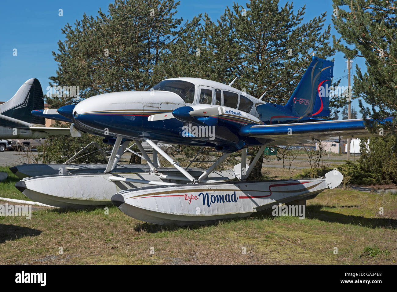 Piper Aztec PA23-250 Nomad float plane Registration C-GFOB Campbell ...