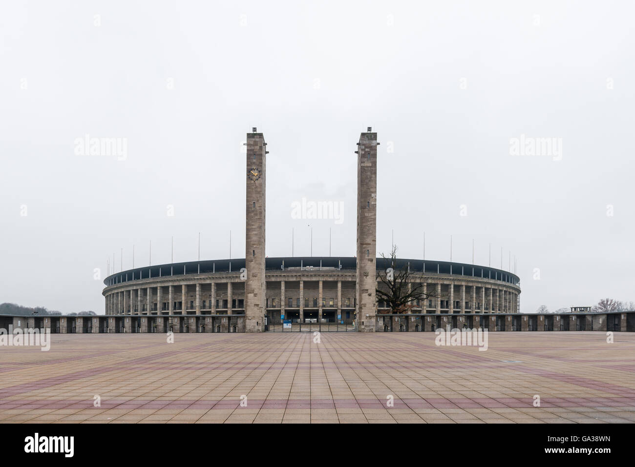 Berlin olympic stadium architecture hi-res stock photography and images ...