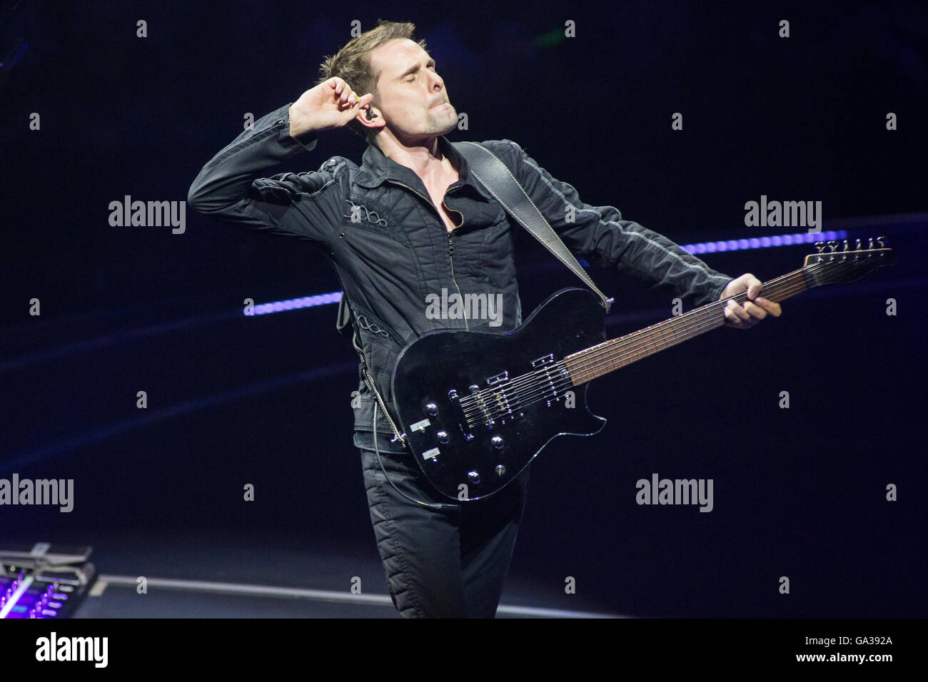 Muse drones 2016 hi-res stock photography and images - Alamy