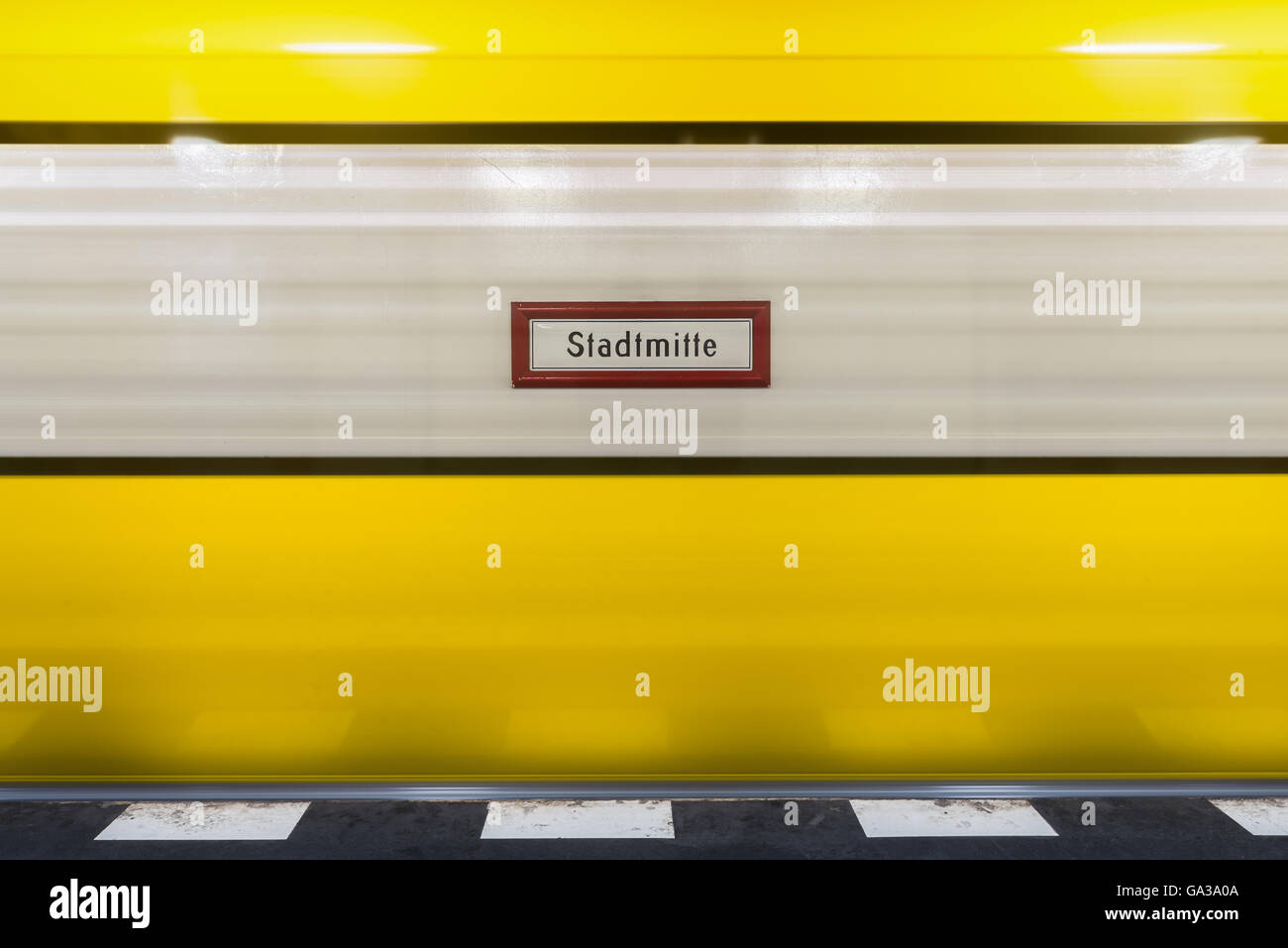 Stadtmitte Sign, Berlin Stock Photo - Alamy