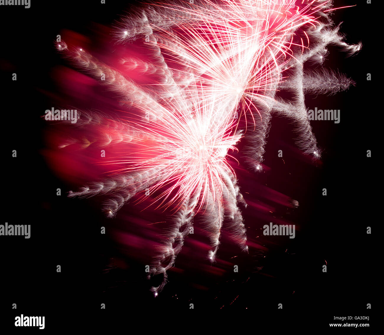 Exploding fireworks hi-res stock photography and images - Alamy