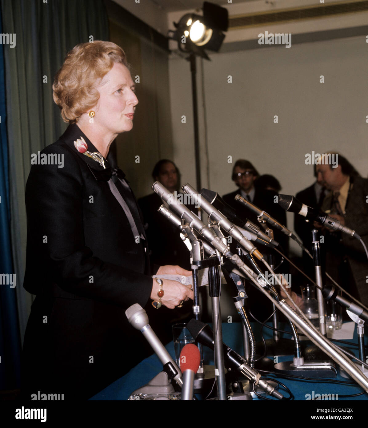 Margaret Thatcher press conference Stock Photo - Alamy