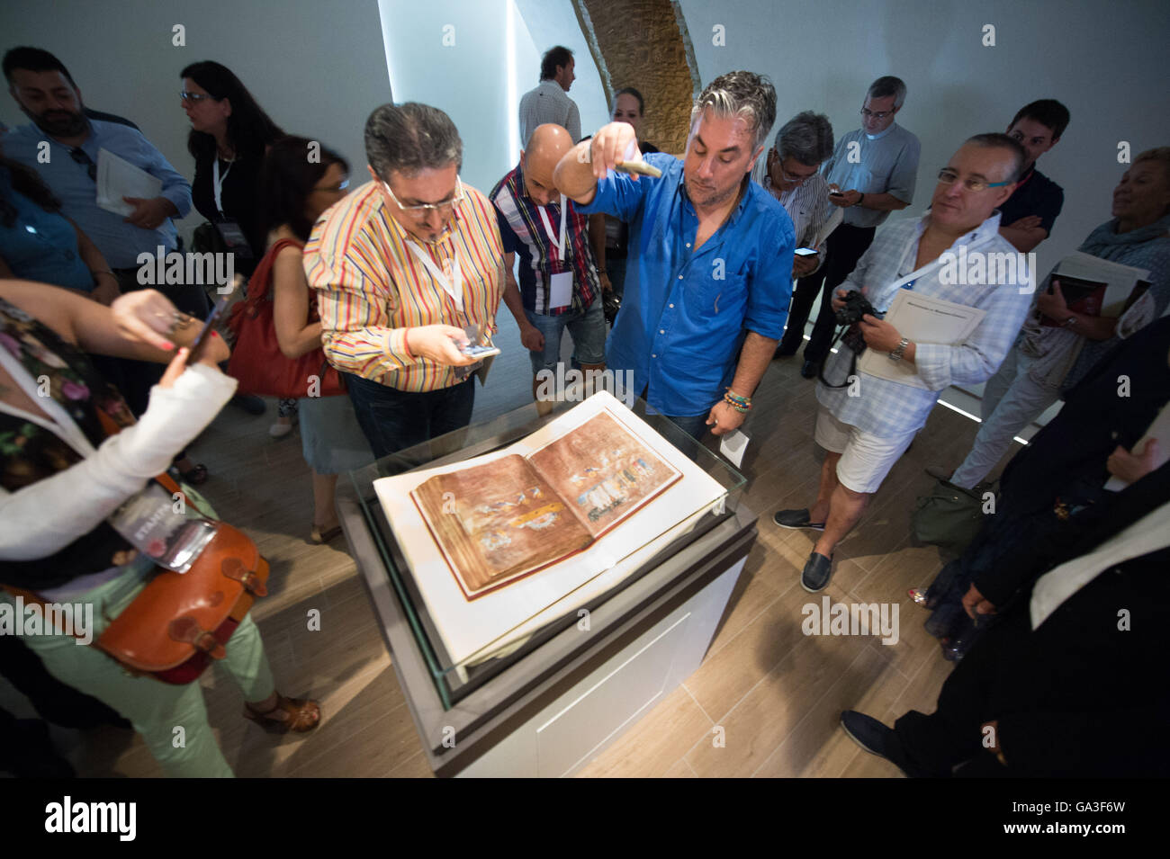 Codex purpureus rossanensis hi-res stock photography and images - Alamy
