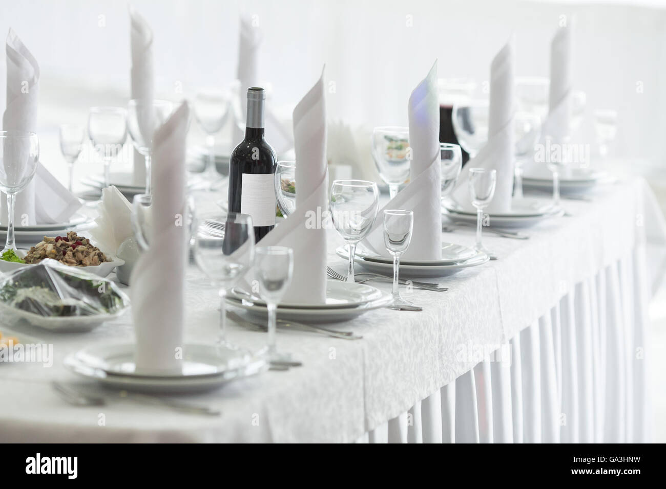 White restaurant interior Stock Photo - Alamy