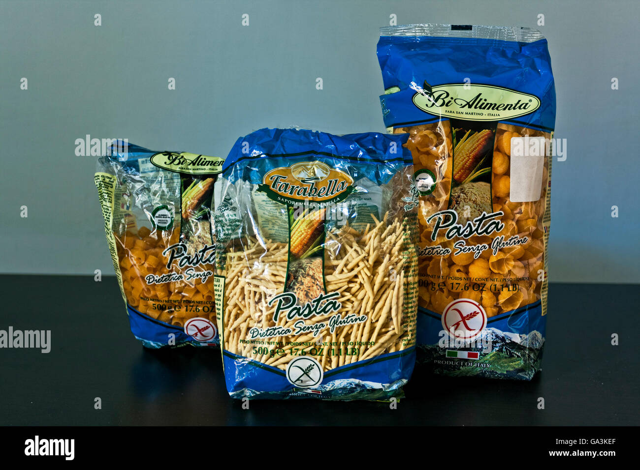 Italian pasta packaging hi-res stock photography and images - Alamy
