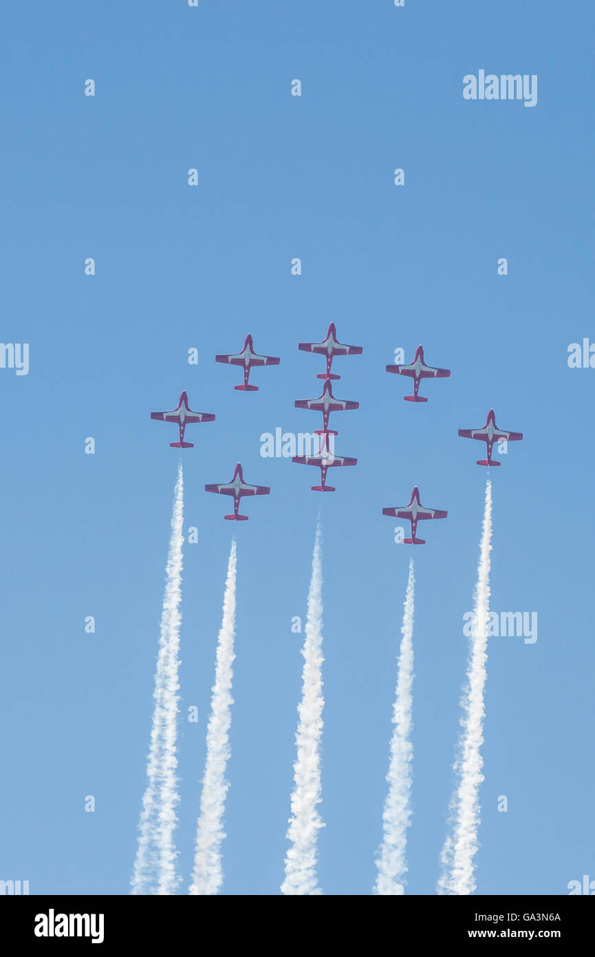 Canadian Forces Snowbirds, Canadair CT-114 Tutor, Wings Over Springbank ...