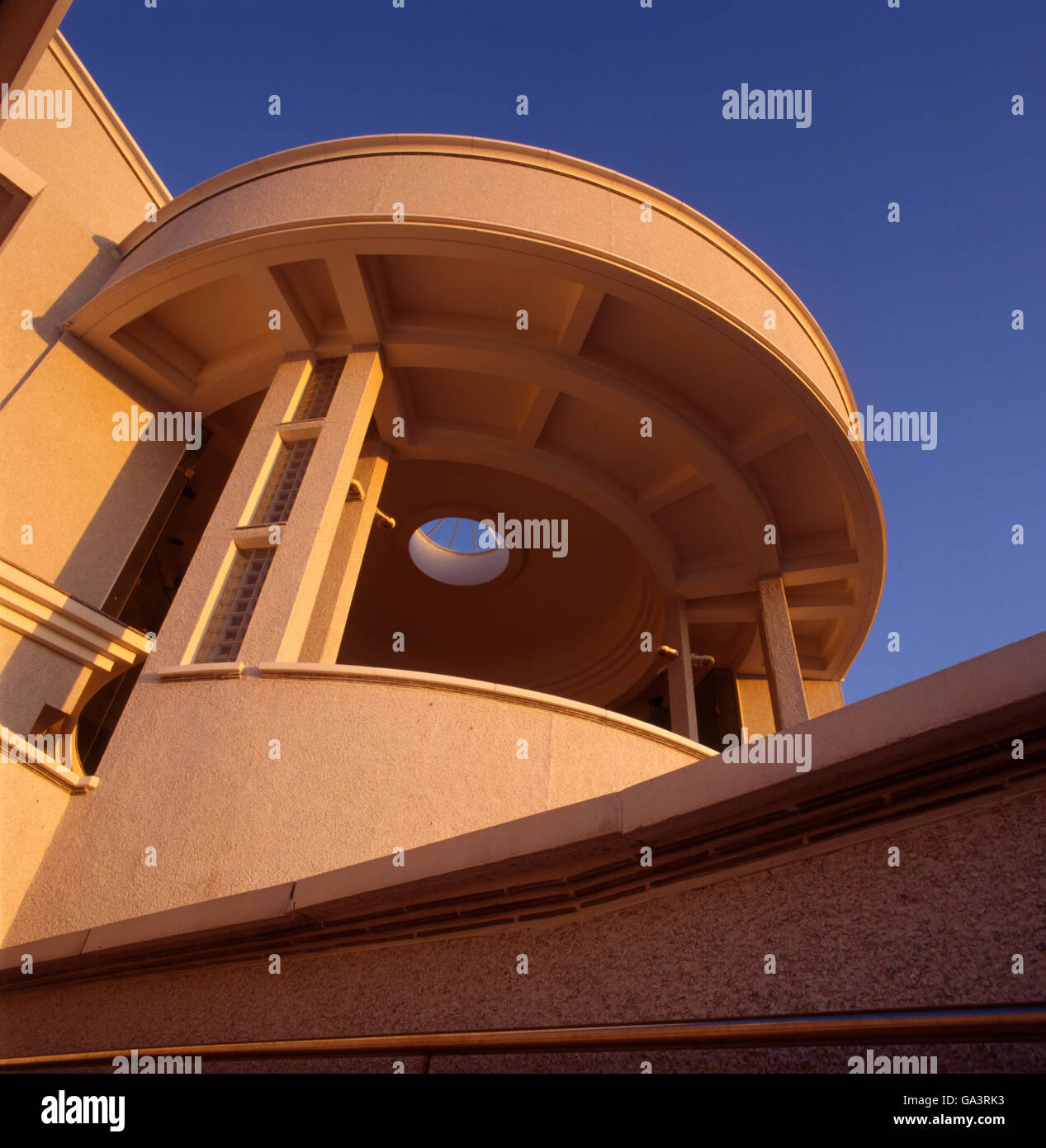 Tate Gallery St.Ives sunset Stock Photo - Alamy