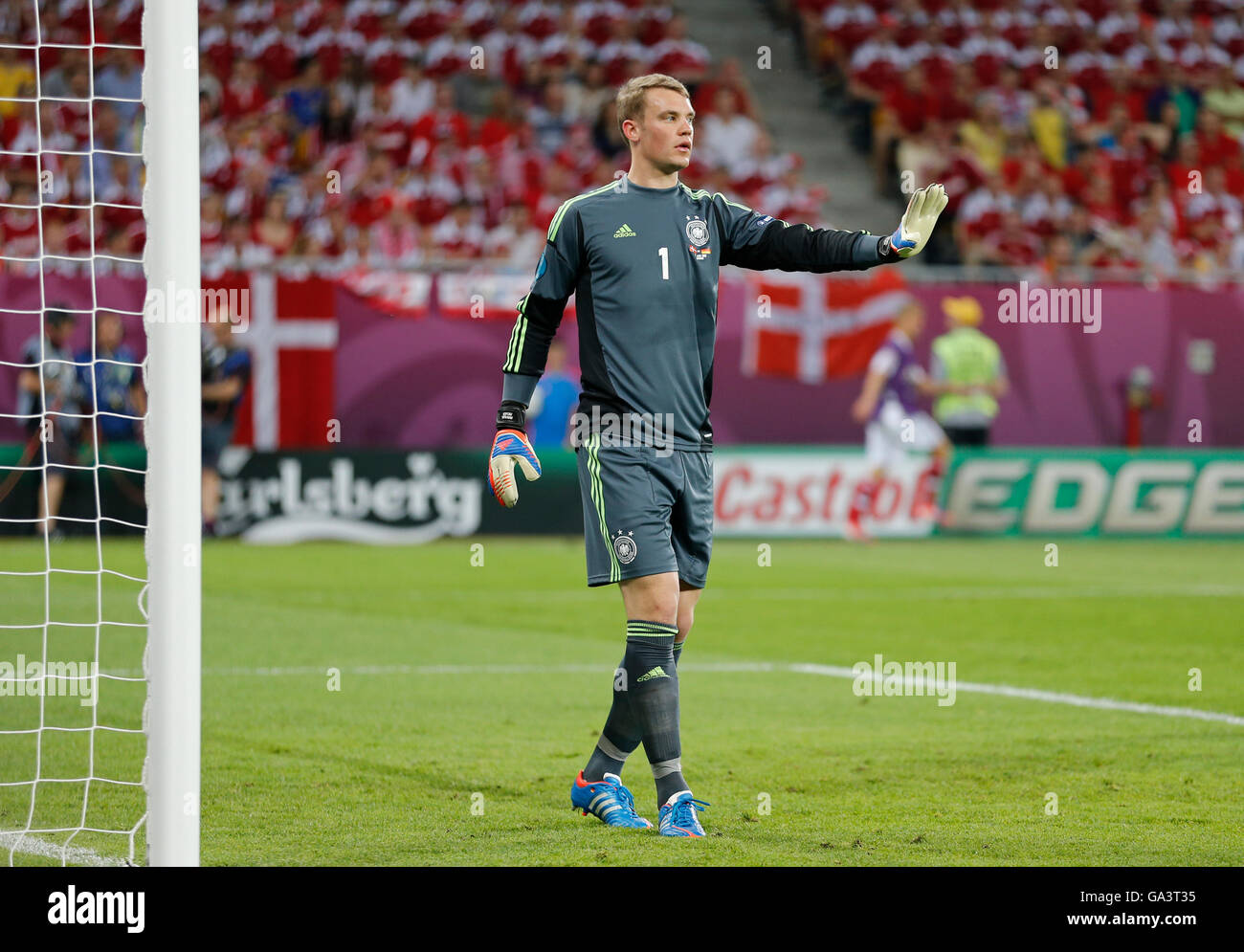 Manuel neuer goalkeeper hi-res stock photography and images - Alamy