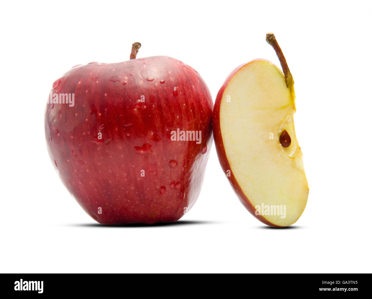 Apple cut in half hi-res stock photography and images - Alamy