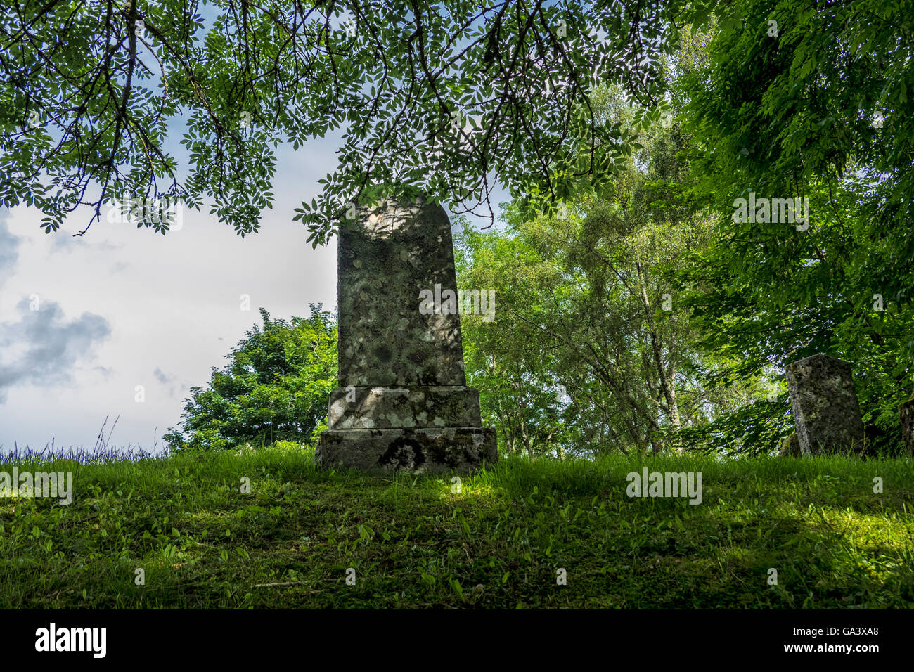 Scottish graveyard hi-res stock photography and images - Alamy