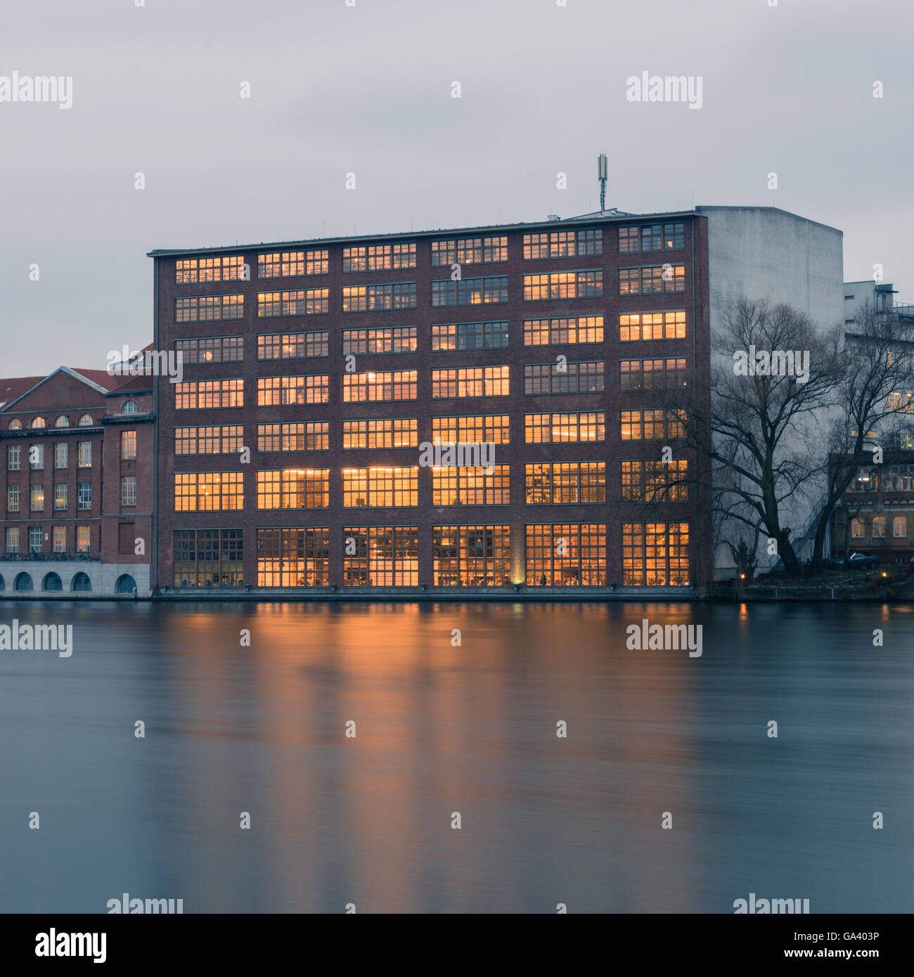 Berlin office buildings hi-res stock photography and images - Alamy