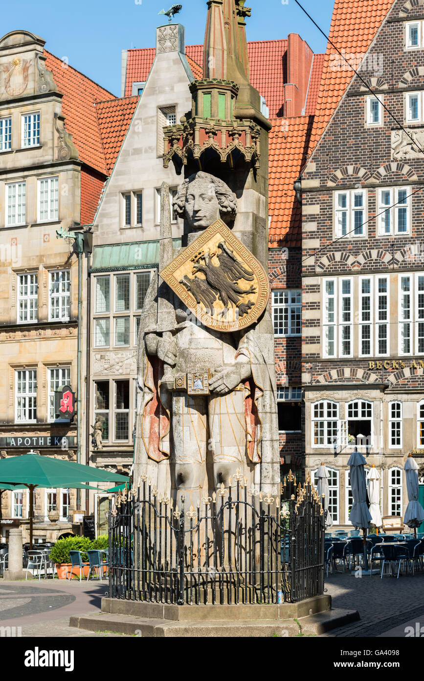 Bremen, Roland Statue Stock Photo - Alamy