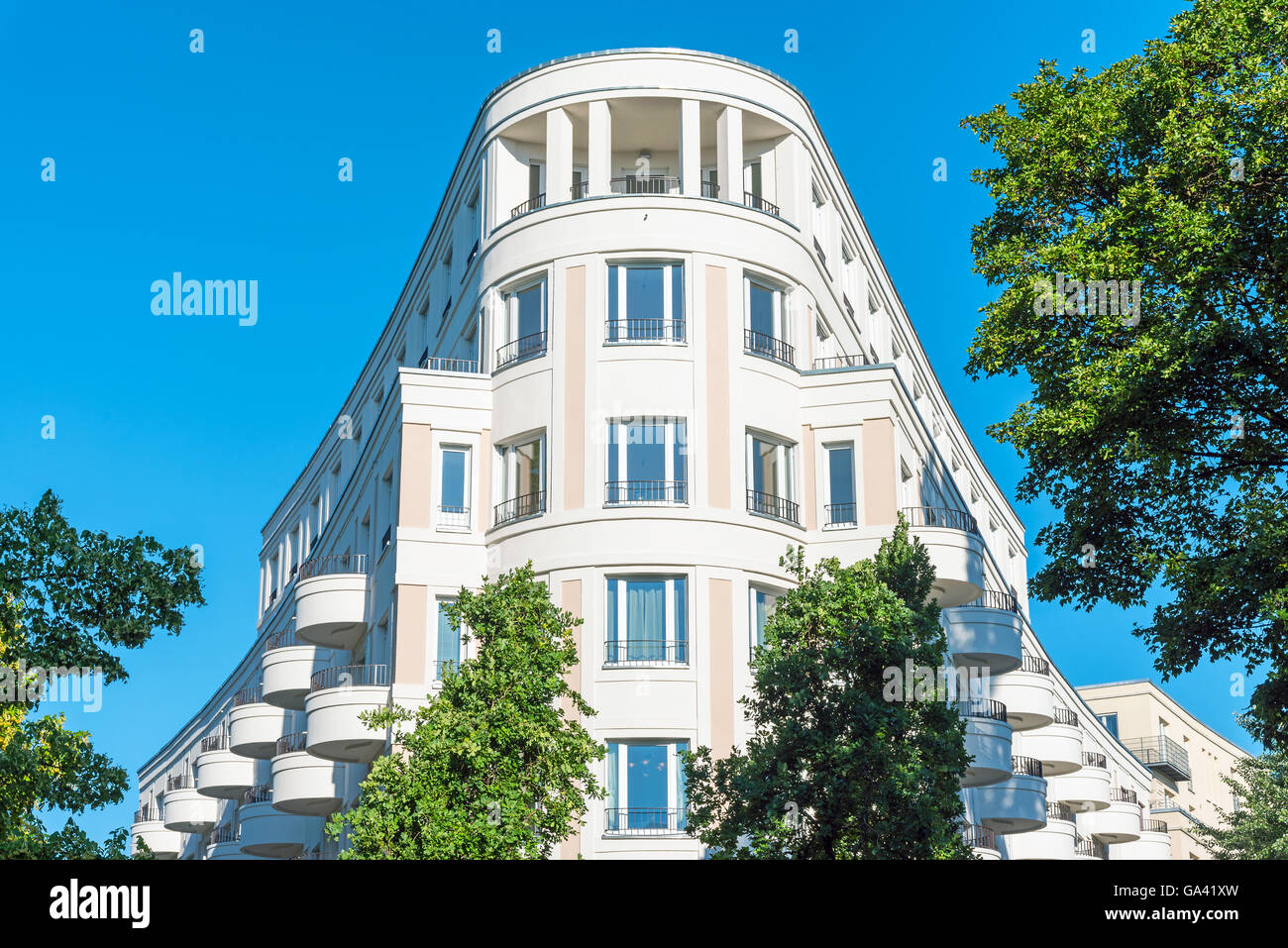 White house architecture hi-res stock photography and images - Alamy